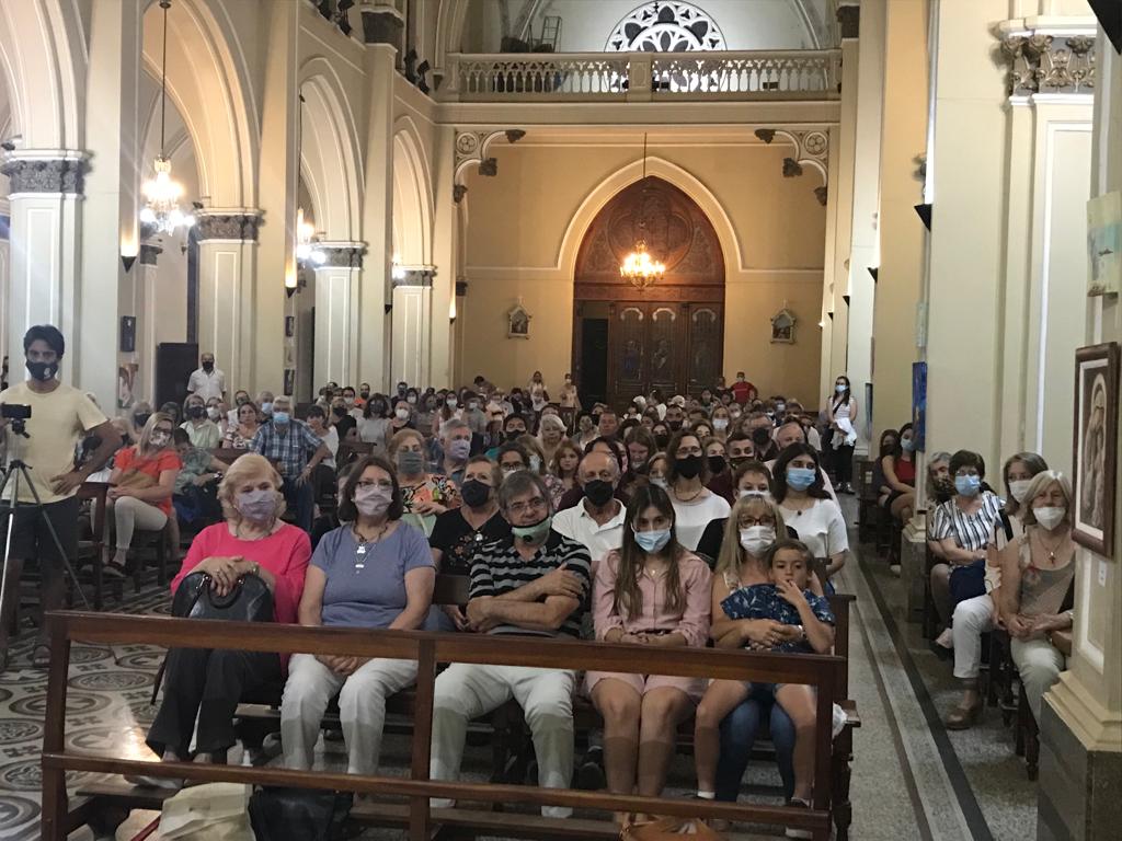 ANDREA AVAGNINA Y SUS ALUMNOS INAUGURARON LA MUESTRA EN EL TEMPLO, Y ...