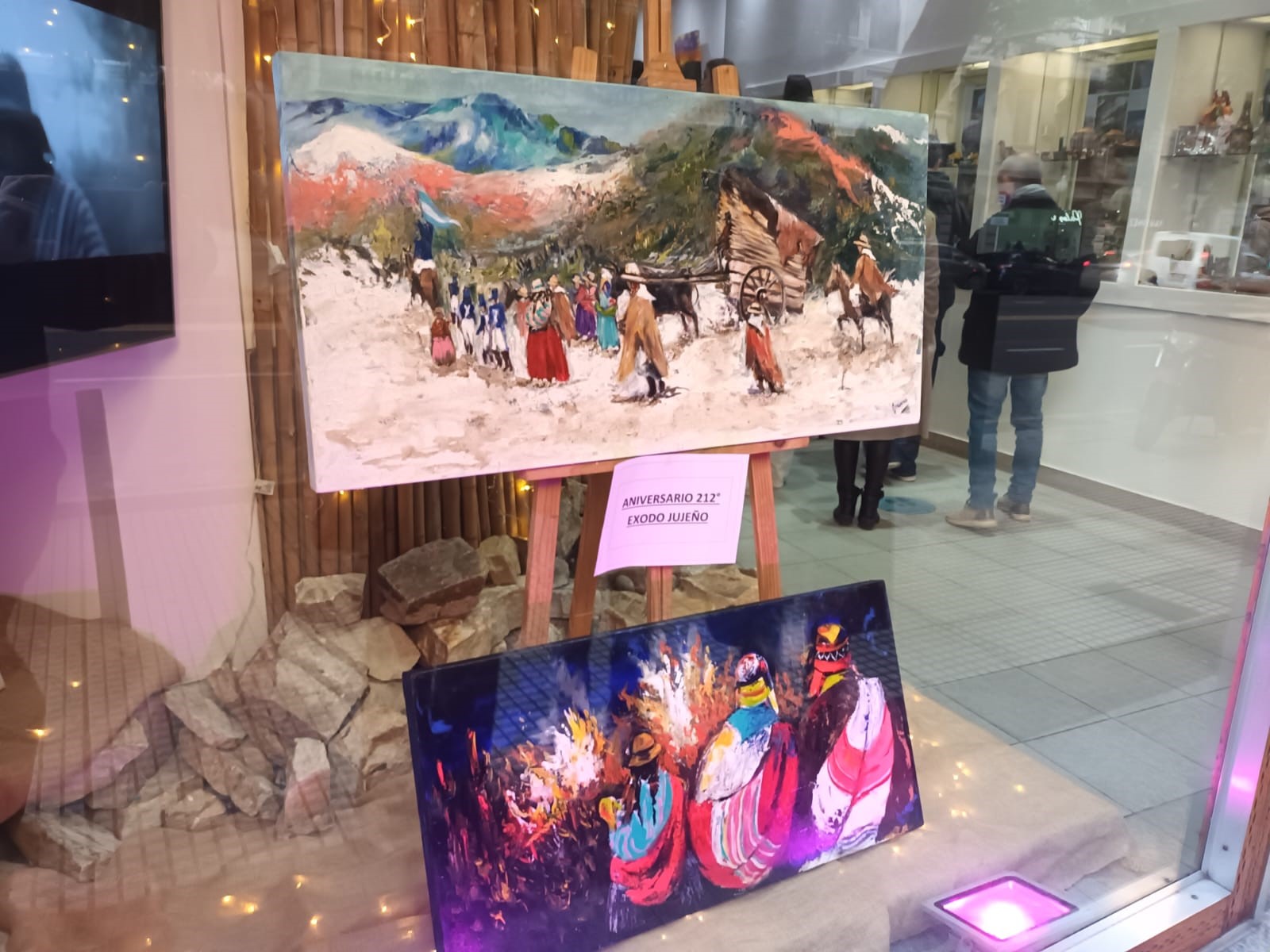 INAUGURO ANDREA AVAGNINA UNA MUESTRA DE 14 OBRAS SOBRE EL EXODO JUJEÑO ...